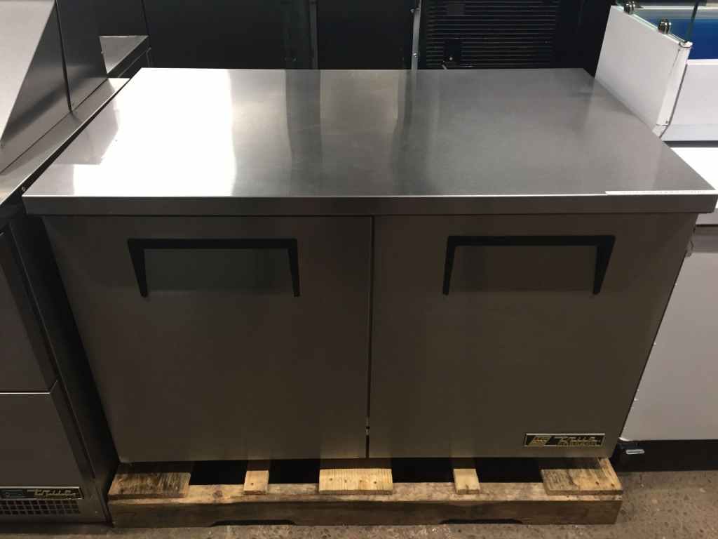 Commercial Commercial New True Double Door Undercounter Freezer EZ58 ...